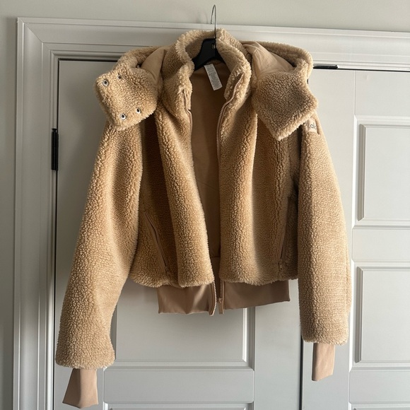 ALO Yoga | Jackets & Coats | Alo Yoga Camel Teddy Jacket | Poshmark